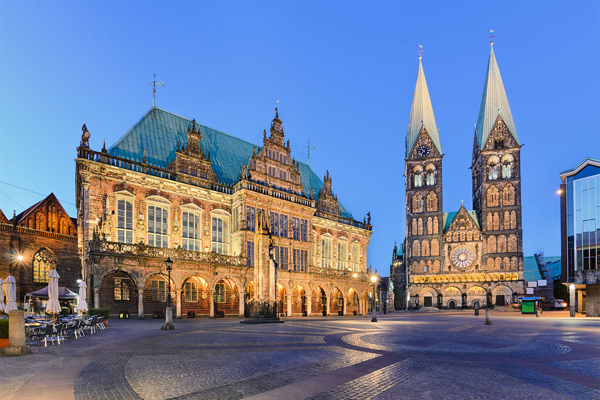 Bremen Buses from € 5 → FlixBus